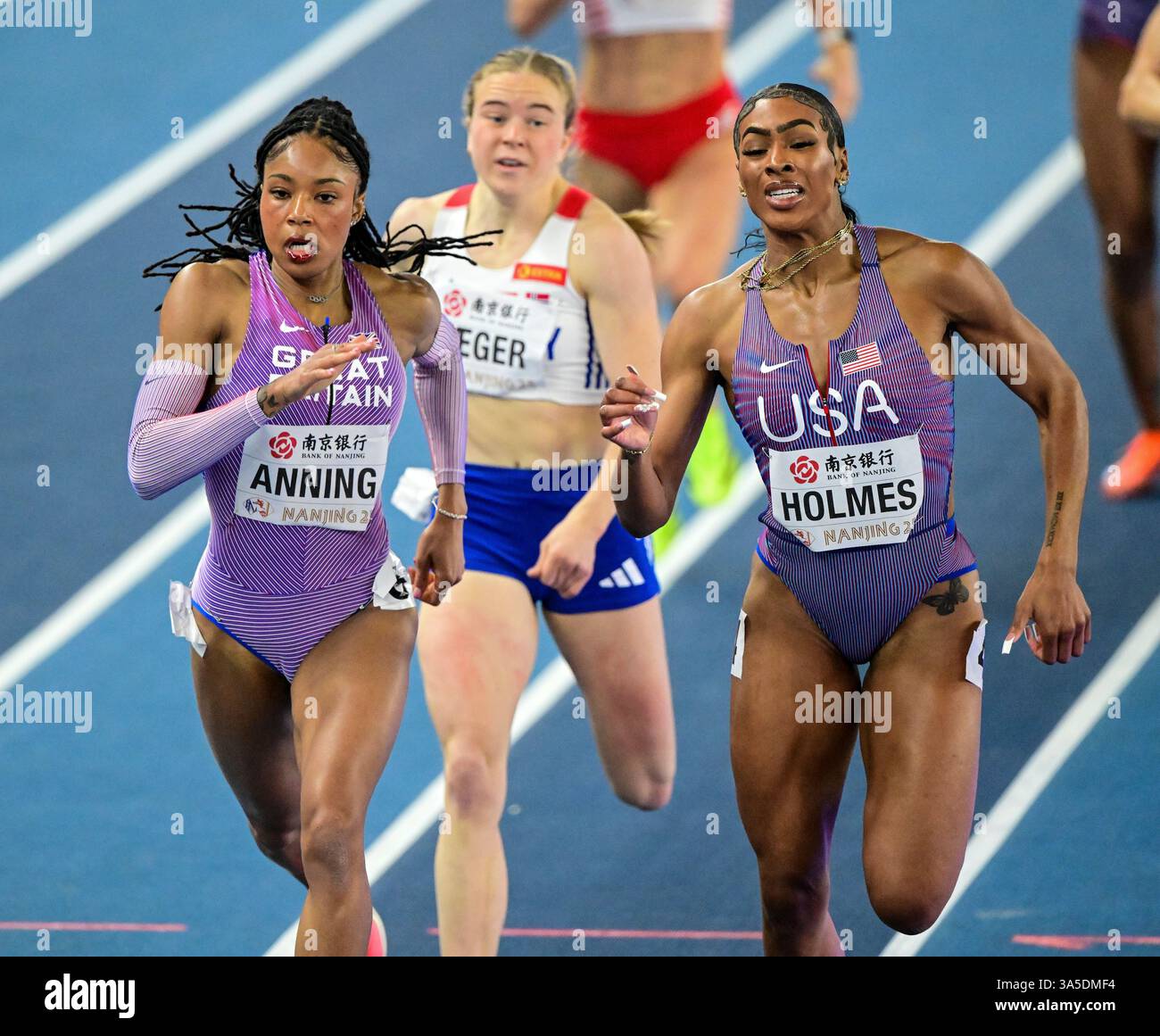 Amber Anning of Great Britain and Alexis Holmes of the USA competing in ...