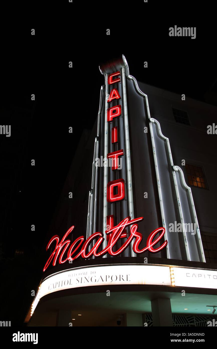 Capitol Theatre Neon Signage Singapore Stock Photo - Alamy