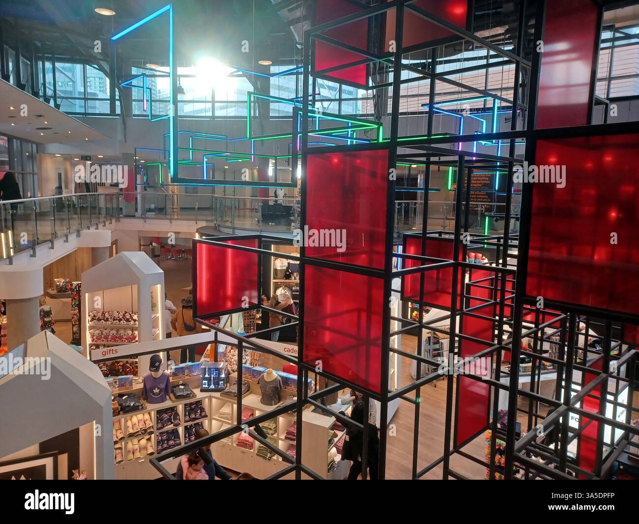 Souvenirs canada hoodies hi-res stock photography and images - Alamy