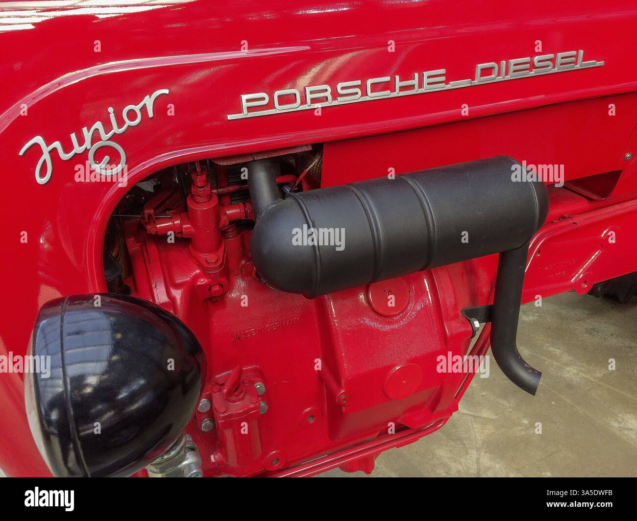 Detail of diesel engine engine of historic red tractor tractor from ...
