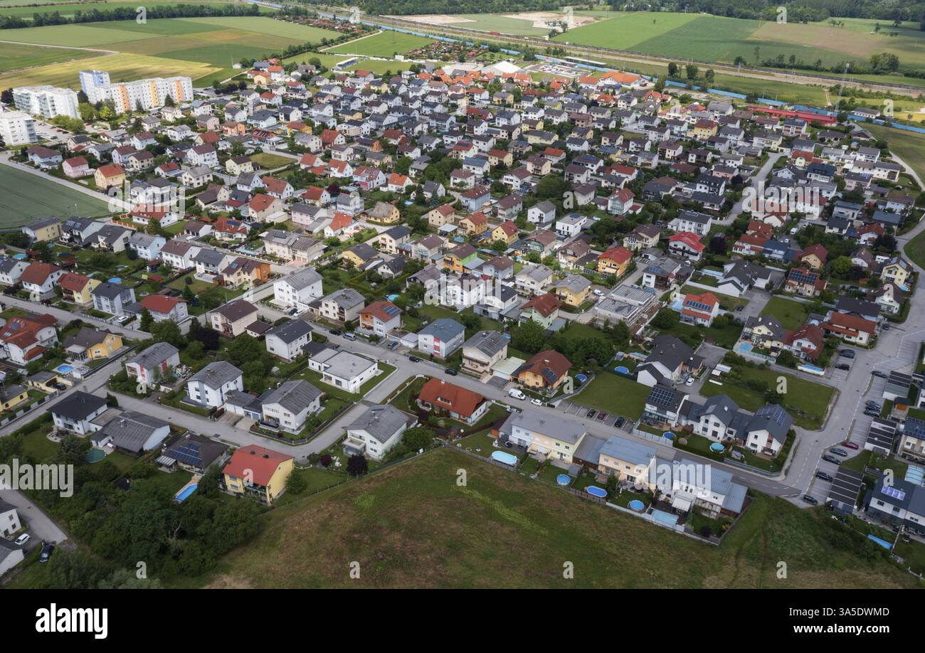 Drone image, housing estate, detached houses and apartment blocks ...