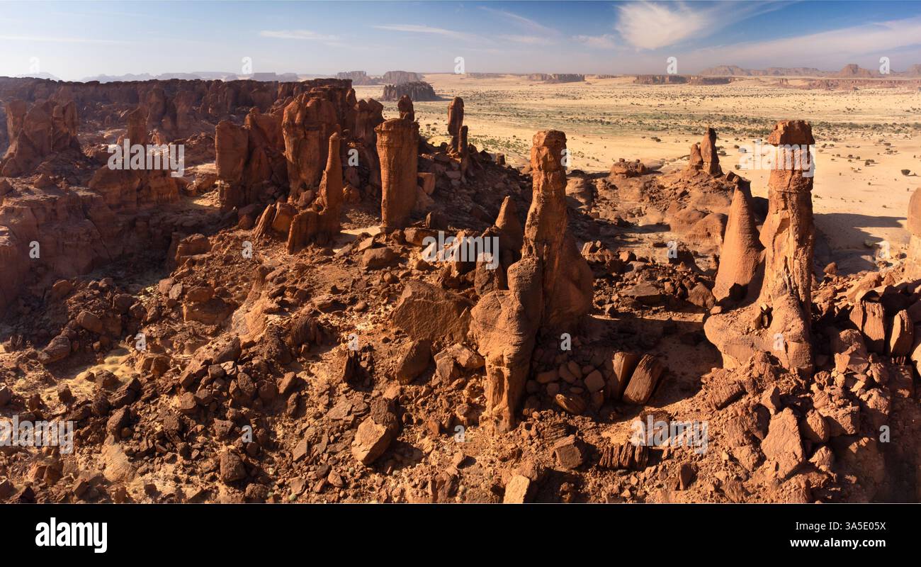 Ennedi Plateau is located in Northeast of Chad Stock Photo - Alamy
