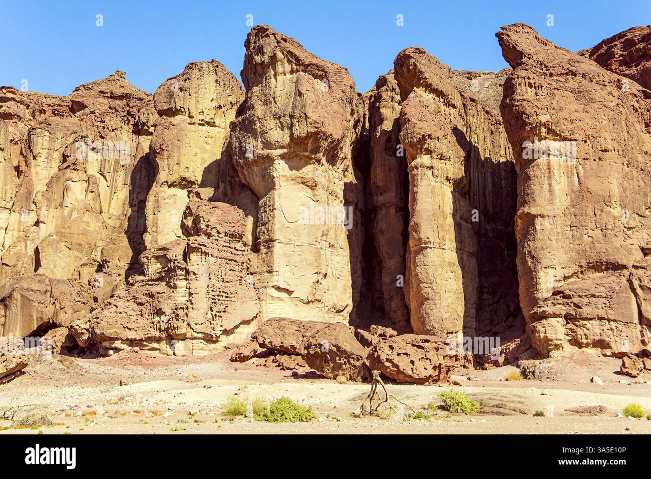 Solomon pillars of Timna park. Magnificent sandstone multi-colored ...