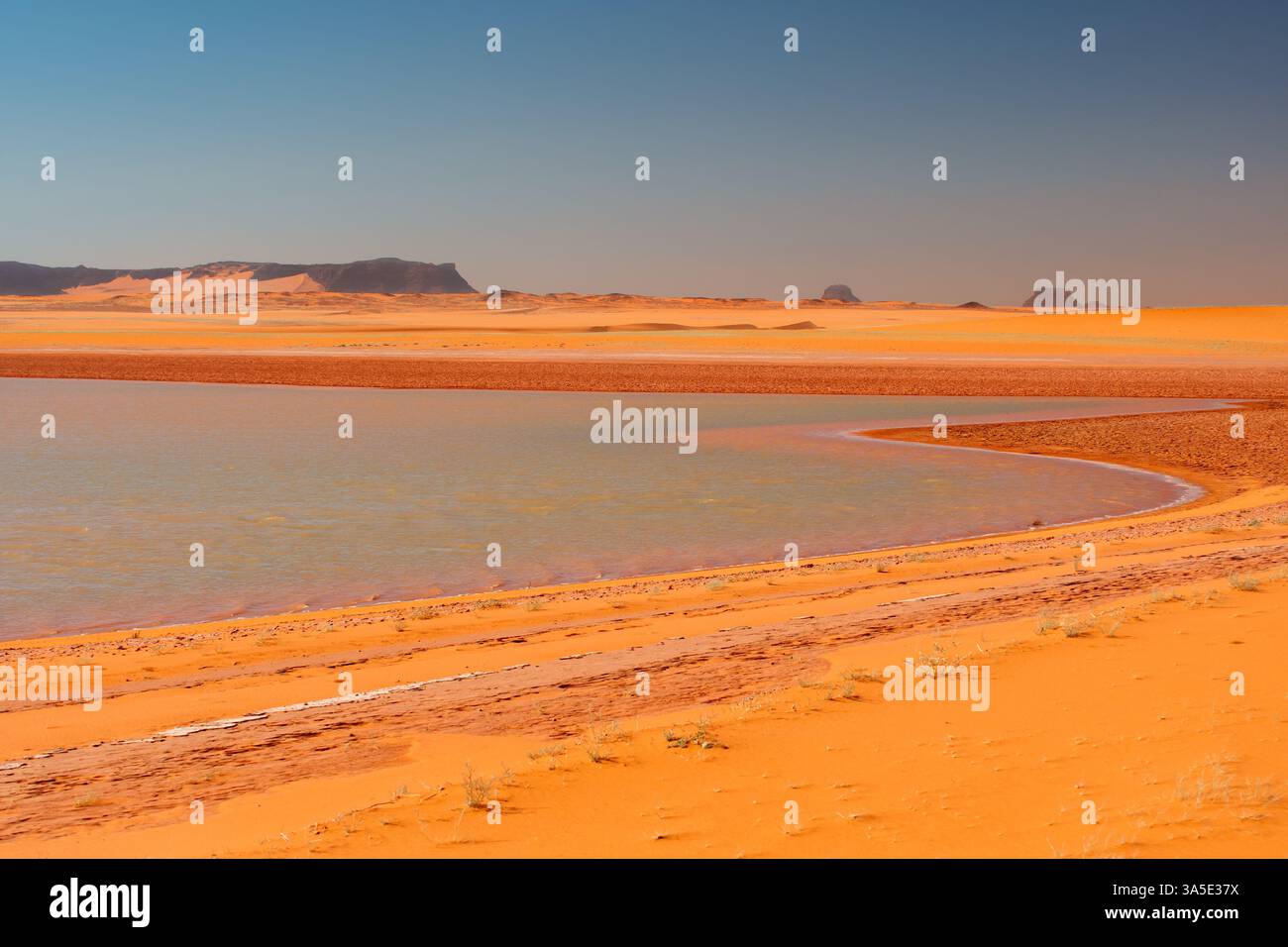 Lake in the Ennedi Plateau region of Chad Stock Photo - Alamy