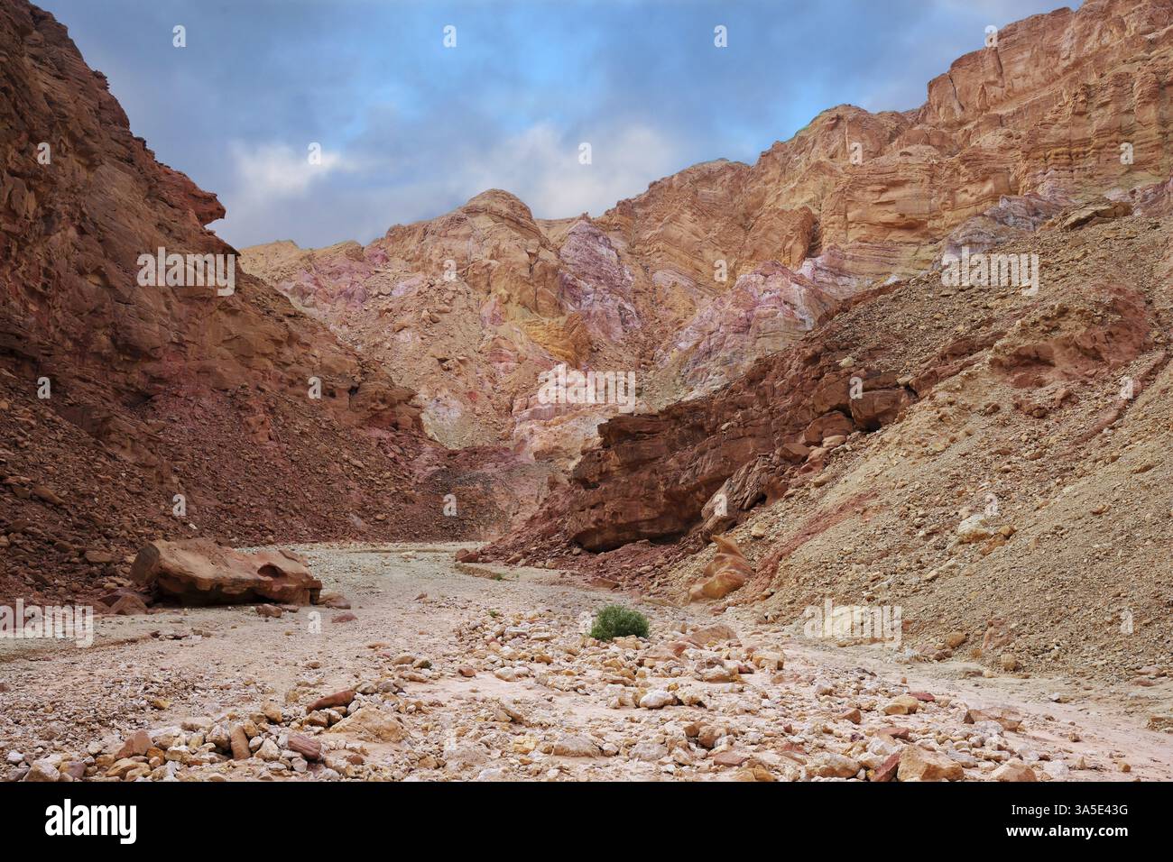 Gorgeous warm day in January. Mountains of Eilat, Israel. The road to ...