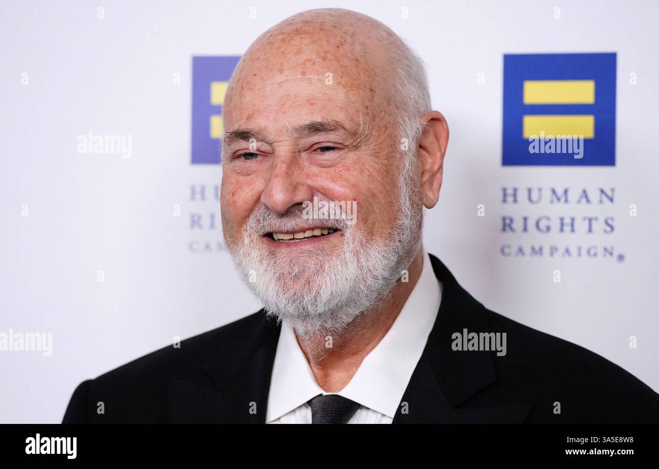 Rob Reiner arrives at the Human Rights Campaign's dinner on Saturday ...