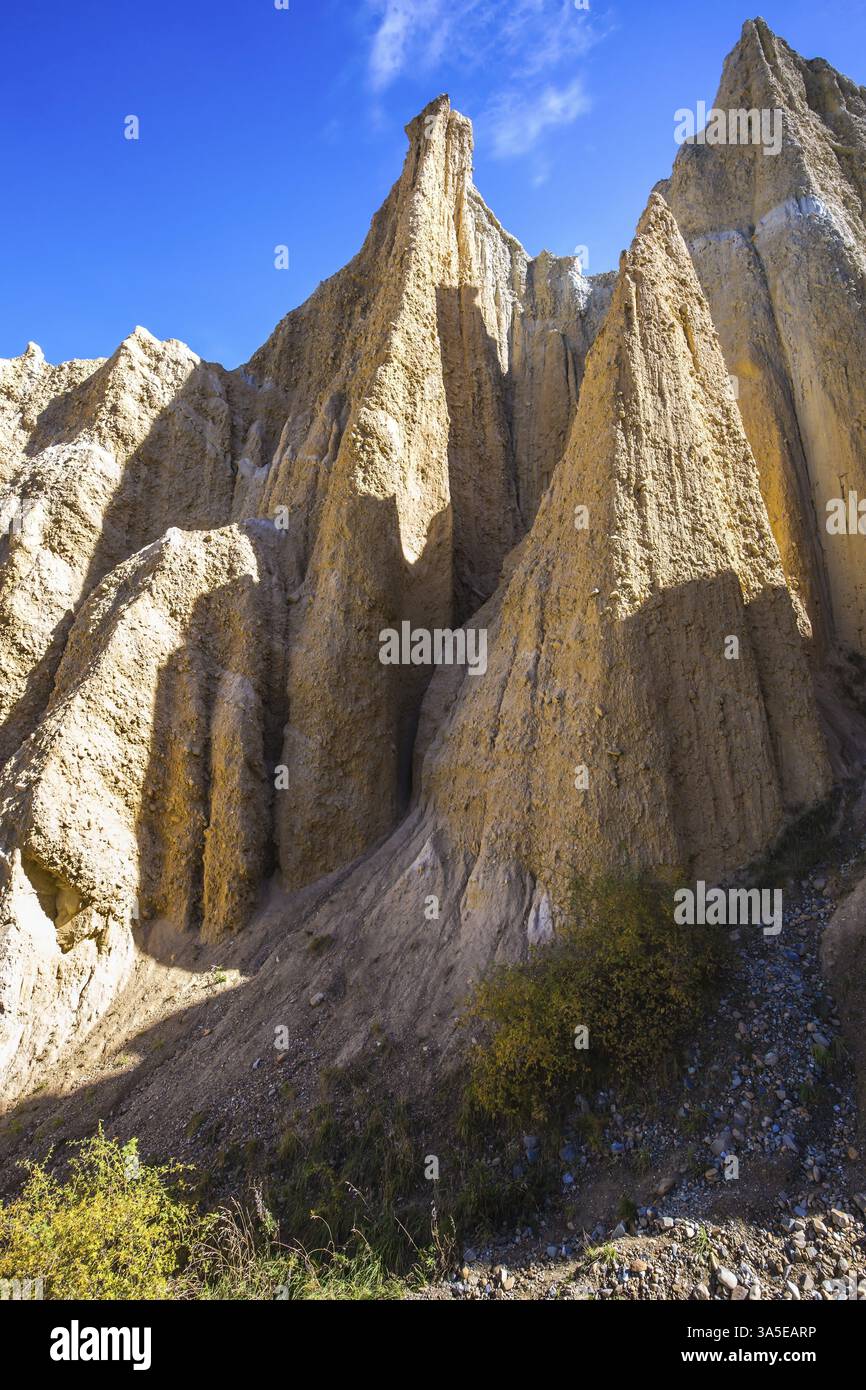 New Zealand, South Island. Jagged sharp pinnacles and ridges separated ...