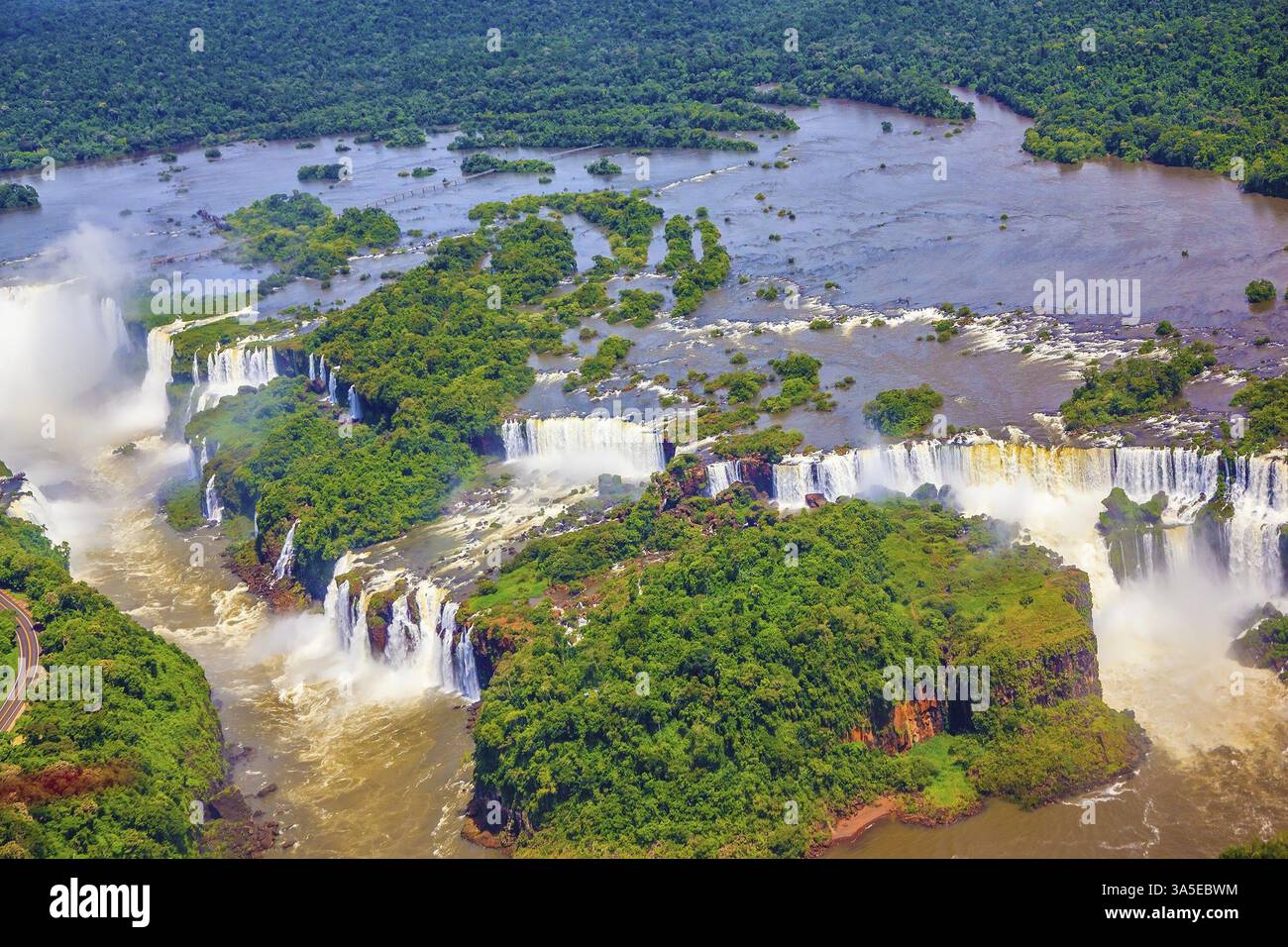 Waterfalls are located in the two national parks - Argentina and Brazil ...