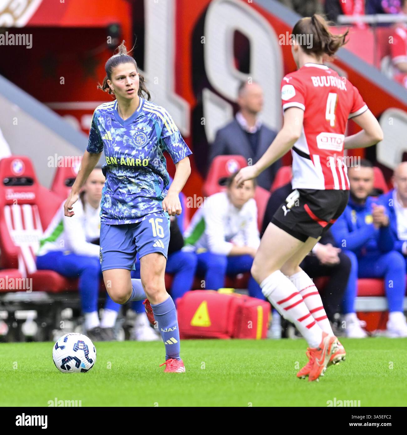 Venlo, Netherlands. 22nd Mar, 2025. VENLO, 22-03-2025, Stadium de Koel ...