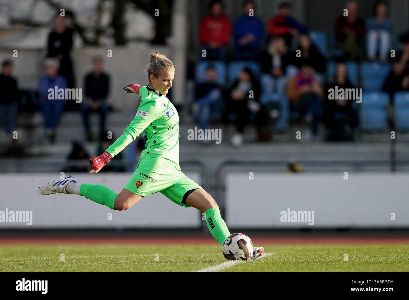 22/03/2025, Basel, Sportanlagen St. Jakob, Women's Super League: FC ...