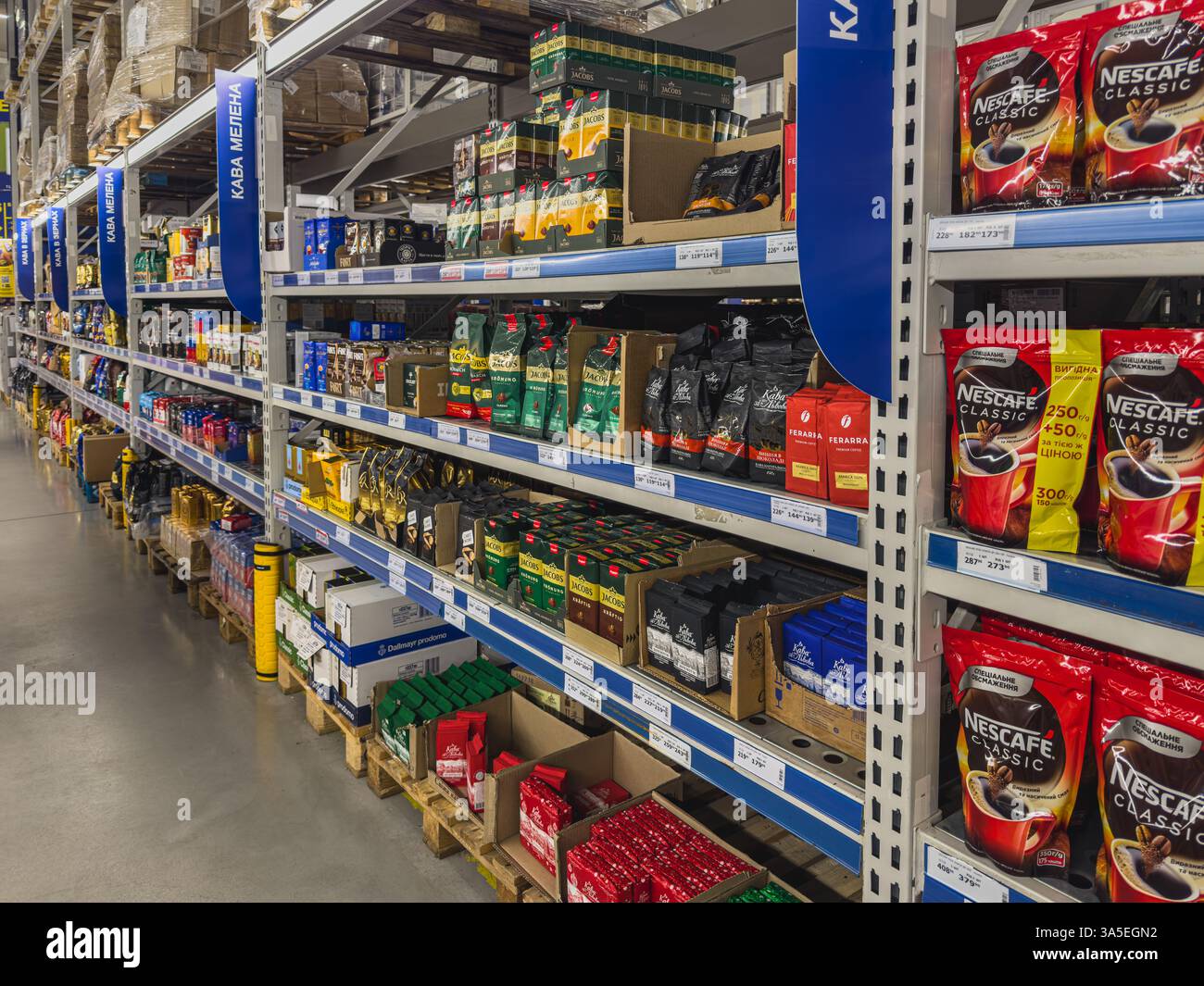 Food retail organization hi-res stock photography and images - Alamy