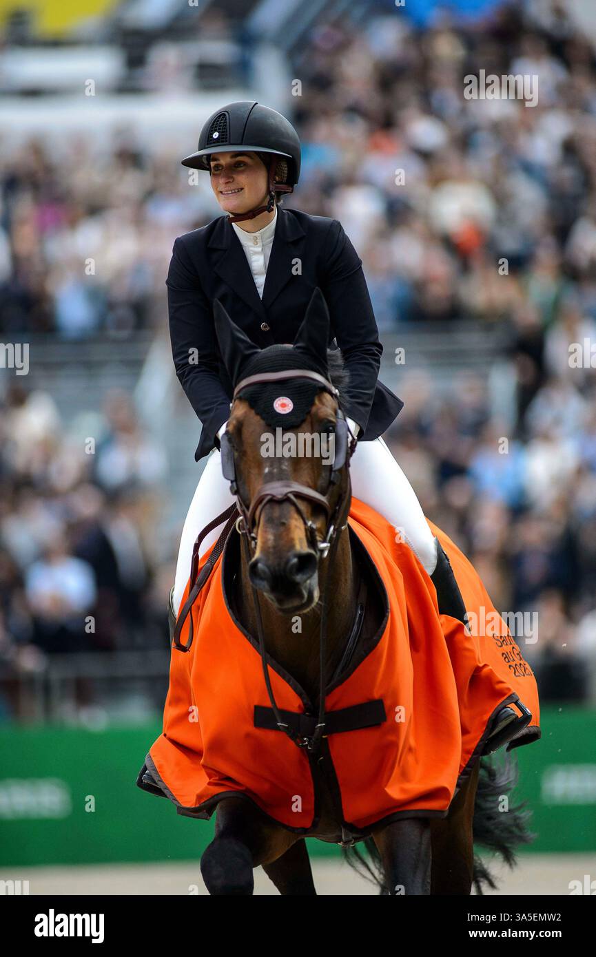 Jeanne SADRAN riding Dexter de Kerglenn during the Saut Hermès 2025 ...