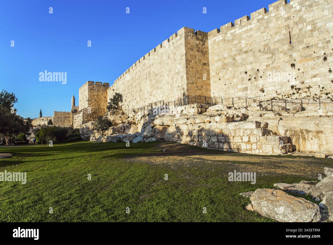 Summer sunset. The fortress wall of old Jerusalem. Ancient Citadel ...