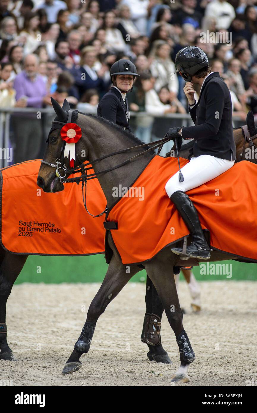 Jeanne SADRAN riding Dexter de Kerglenn during the Saut Hermes 2025 ...