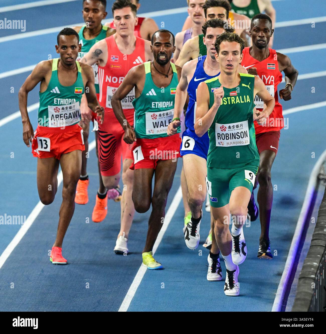 Ky Robinson of Australia competing in the 3000m men final at the World ...