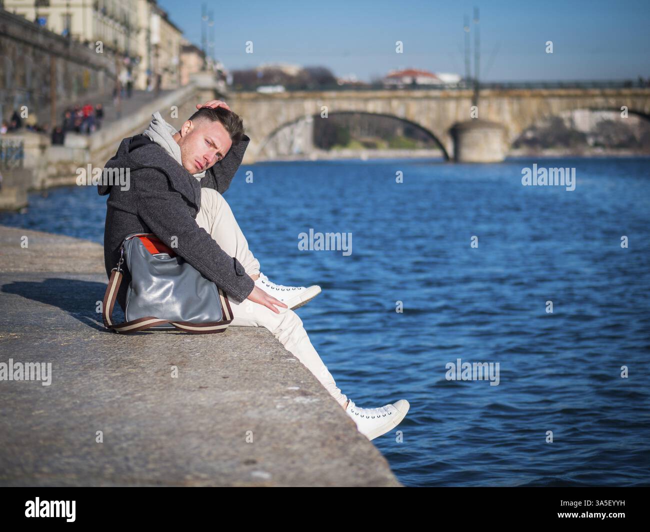 Man on urban winter hi-res stock photography and images - Alamy