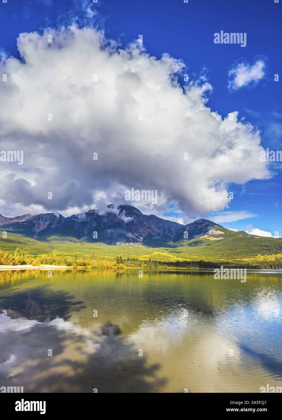 Frosty morning in the Rocky Mountains, Canada. Pyramid Mountain and ...