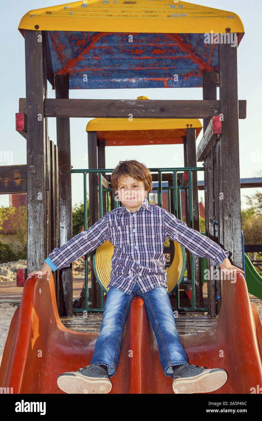 Children playing jacks hi-res stock photography and images - Alamy