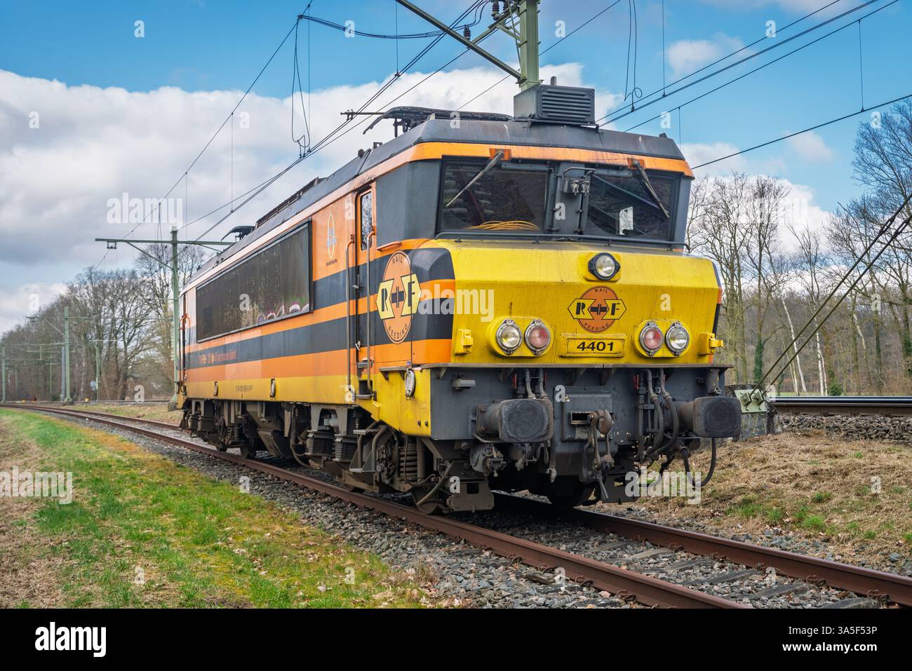 OLDENZAAL, NETHERLANDS - MARCH 15, 2025: electric locomotive of RRF ...