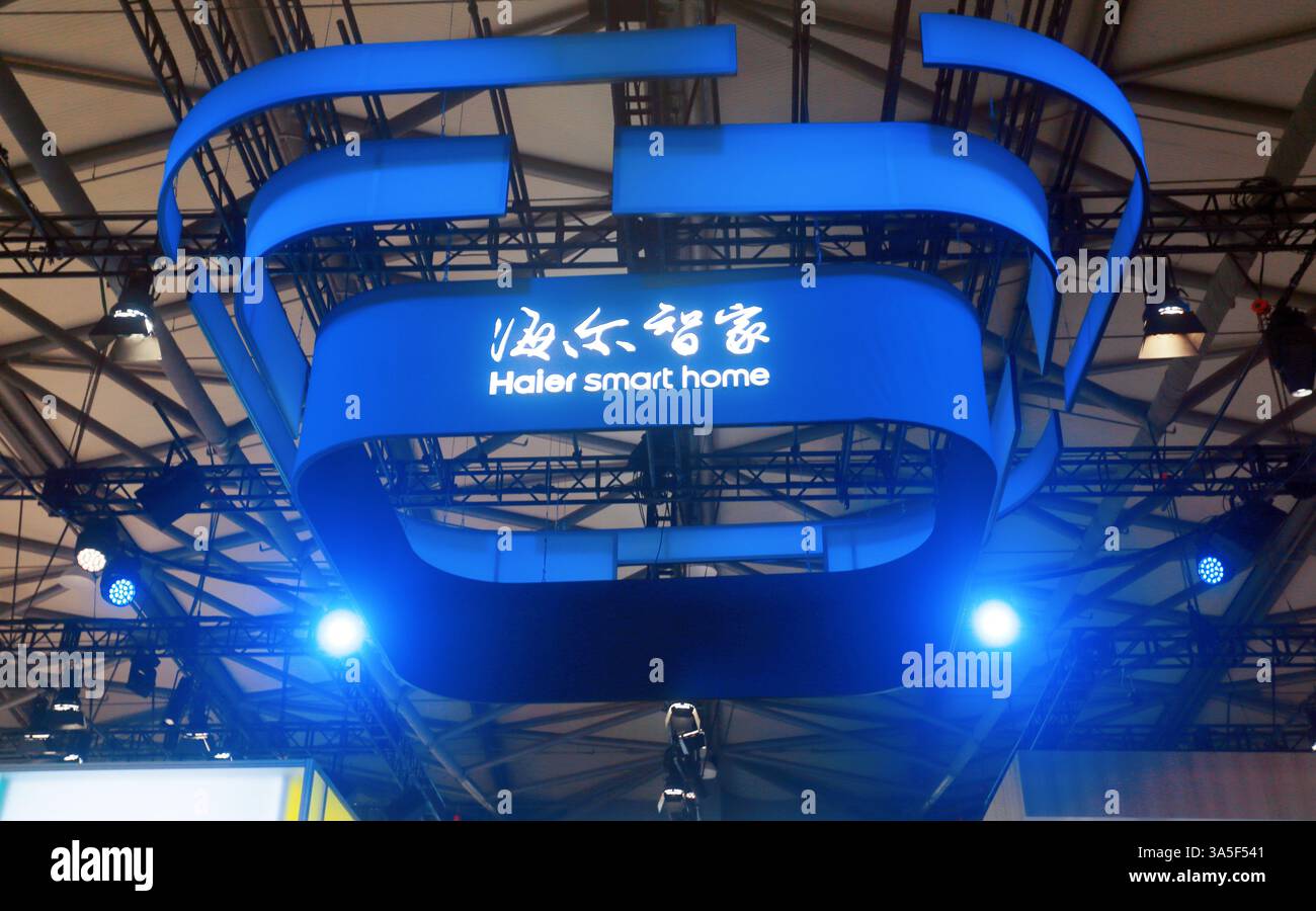 Visitors visit the booth of Haier Group at 2025AWE in Shanghai, China on March 20, 2025 Stock ...