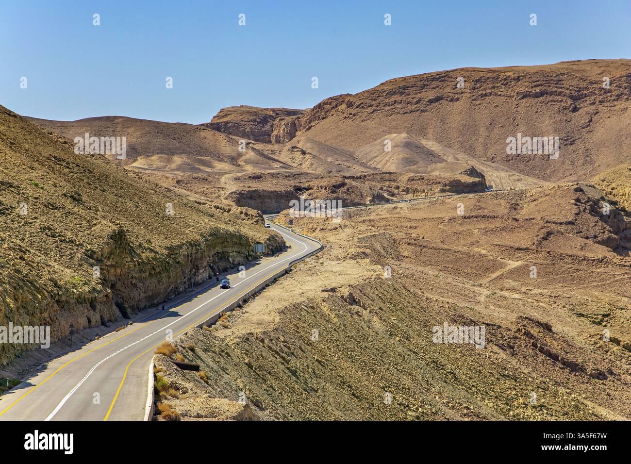 The ancient sandstone mountains of the Judean Desert surround the Dead ...