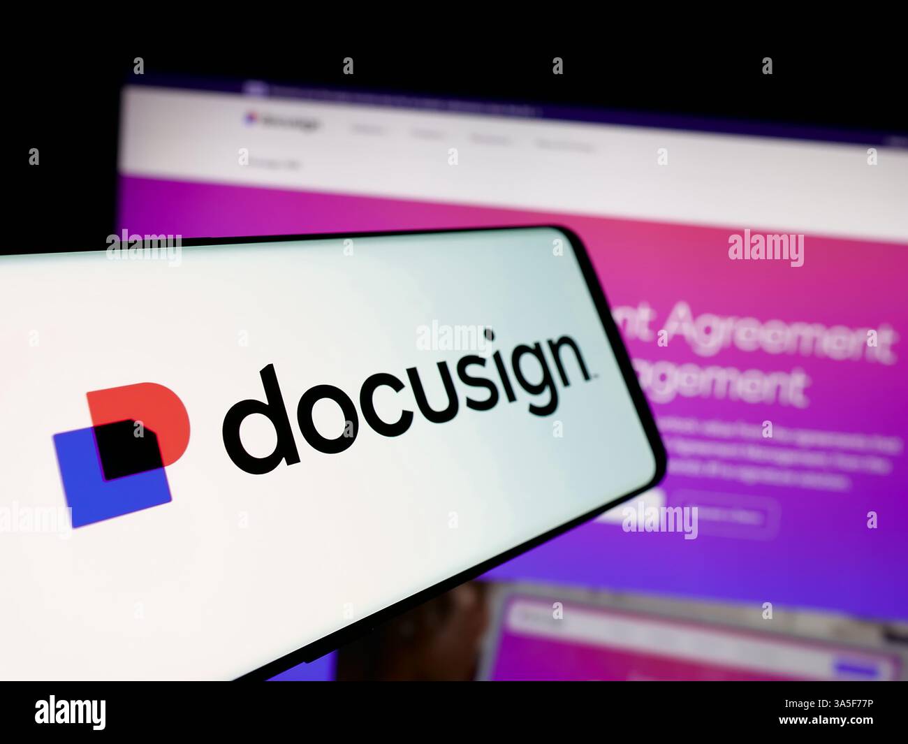 Germany. 30th Jan, 2025. In this photo illustration, a mobile phone ...