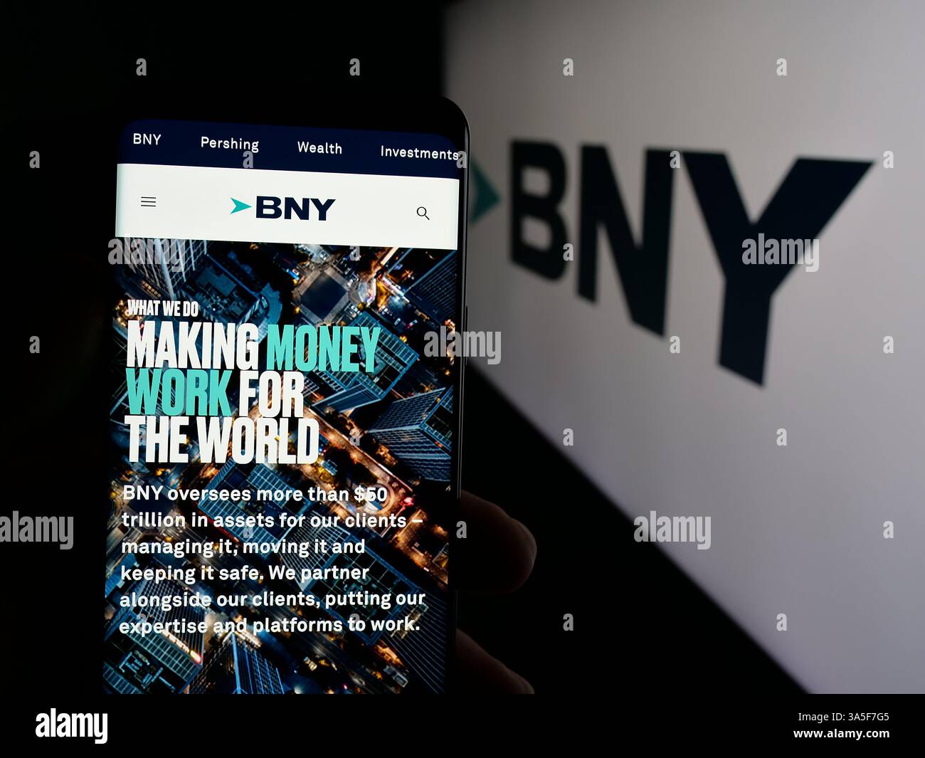 Bny technology logo hi-res stock photography and images - Alamy