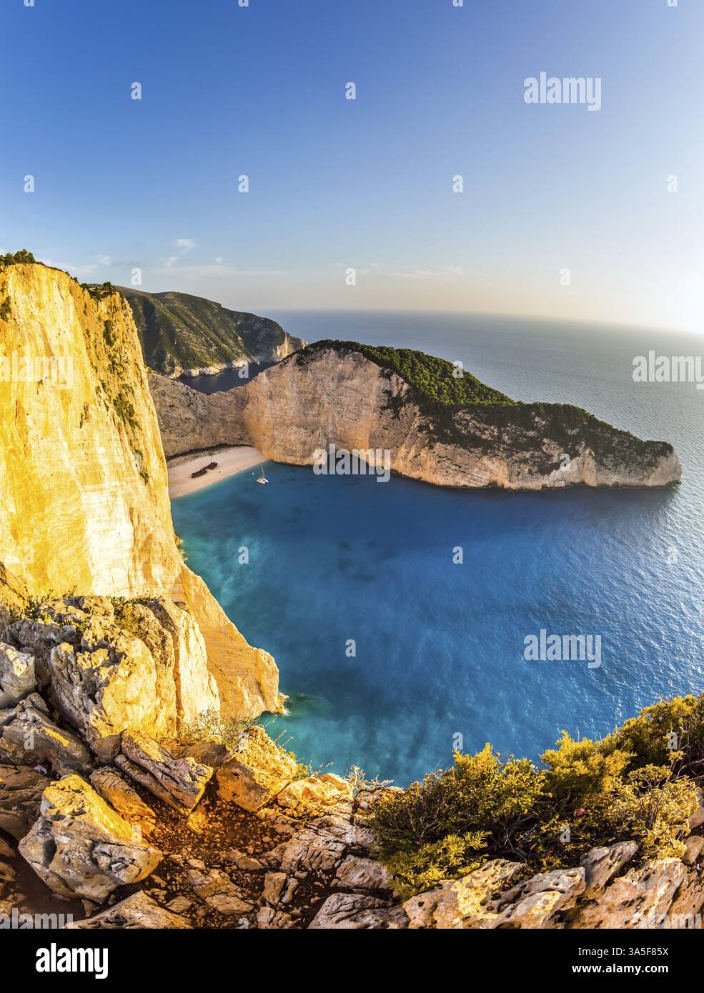 The picturesque coast of the Greek island of Zakynthos. Famous ...