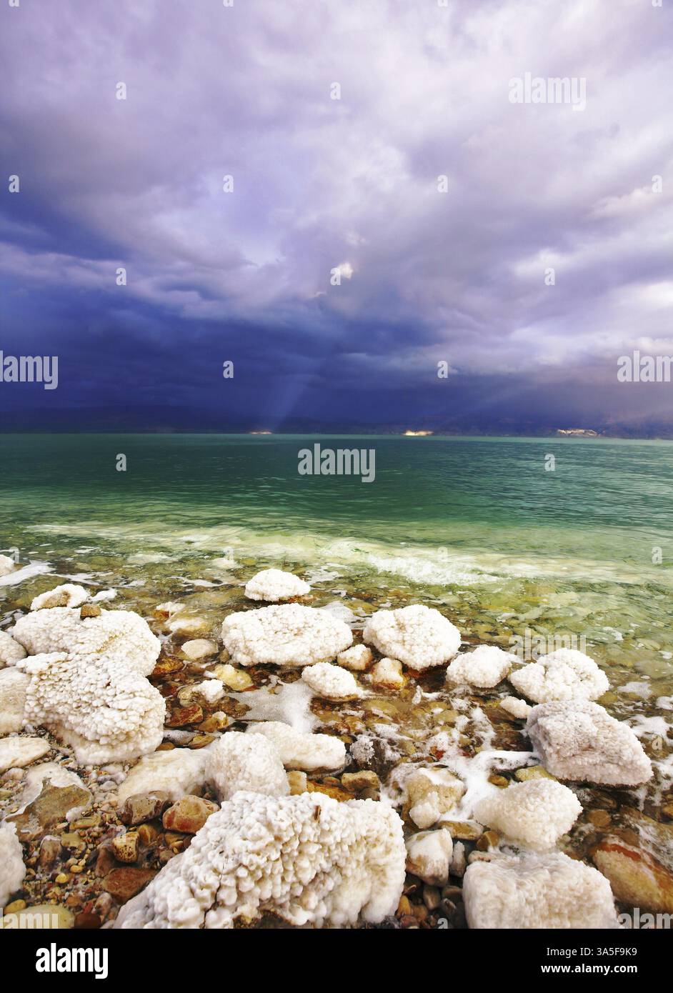 Improbable light effects during a thunder-storm on the Dead Sea Stock ...