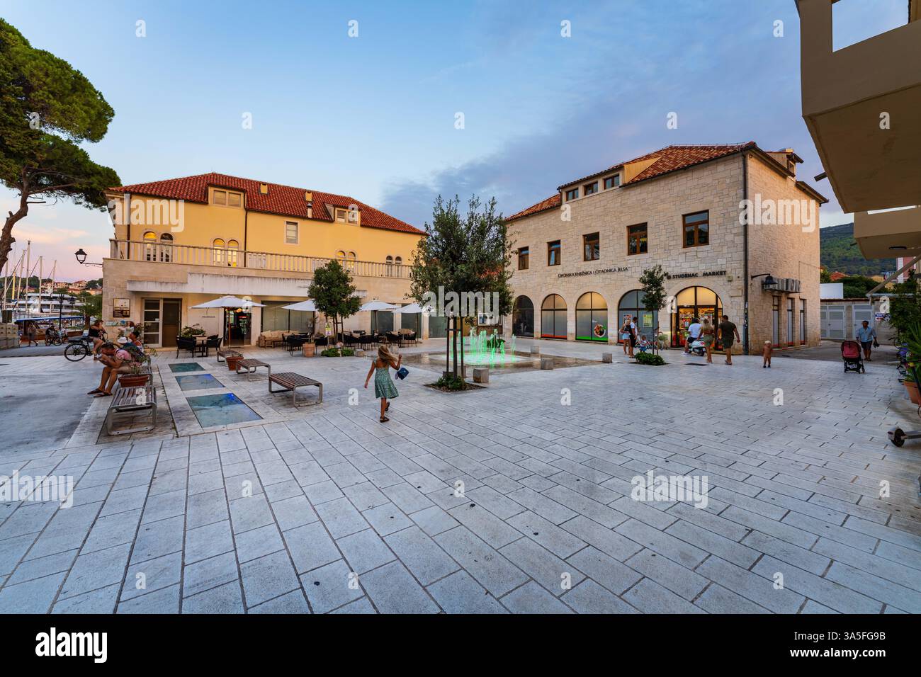 Jelsa, town Hvar Stock Photo - Alamy