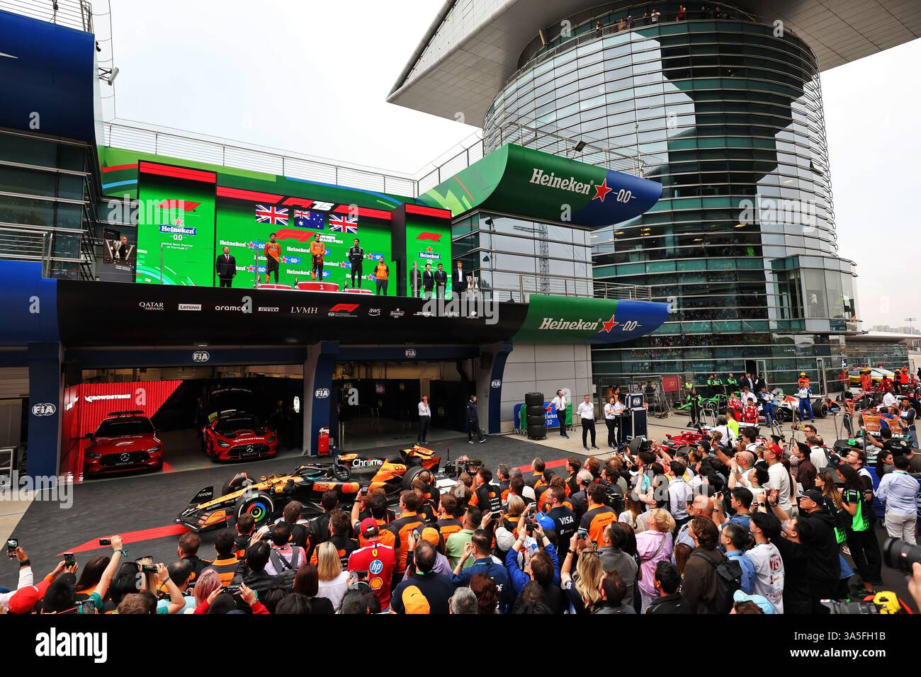 Charlie george third r hi-res stock photography and images - Alamy