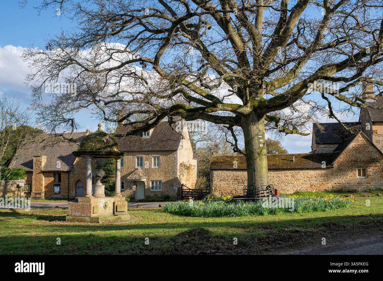 Barton-on-the-Heath in spring. Cotswolds, Warwickshire, England Stock ...