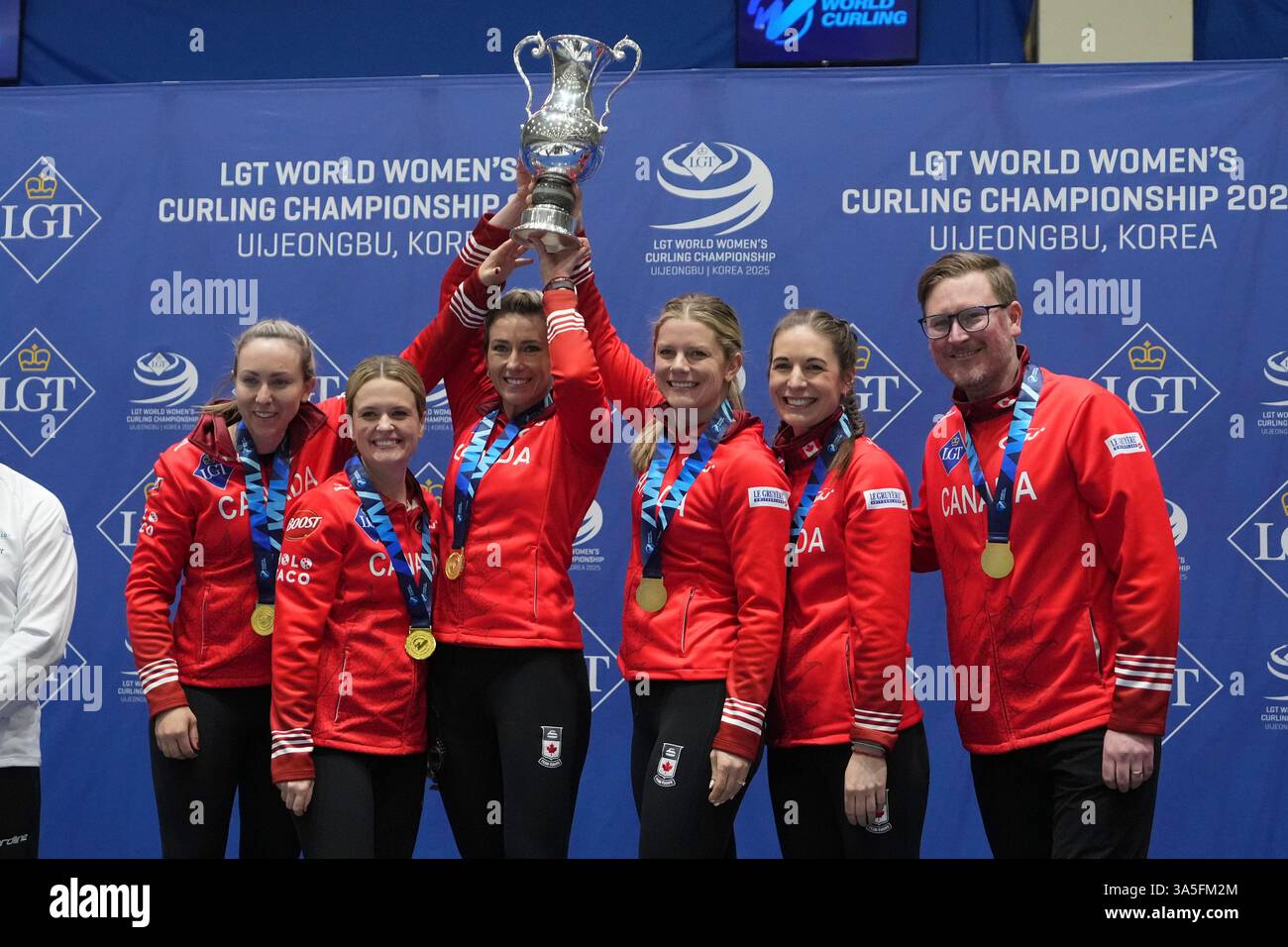 Canada's skip Rachel Homan, Tracy Fleury, Emma Miskew, Sarah Wilkes ...