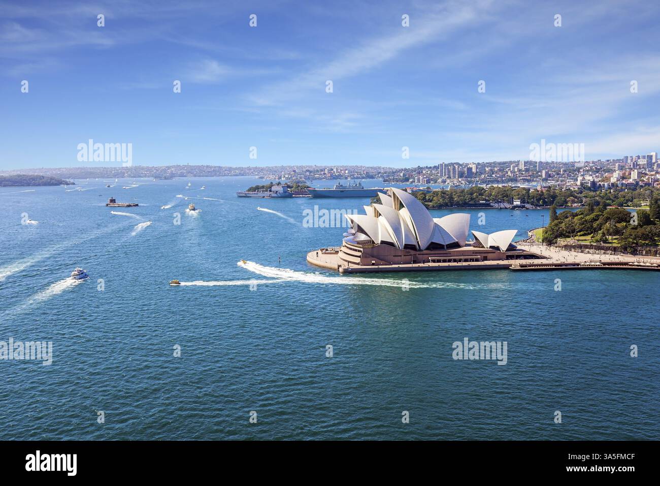 Urban boating spot hi-res stock photography and images - Alamy