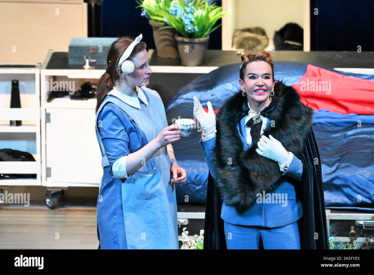 Milan,Italy Theatrical show starring in the role of Madame Eva Robin's ...