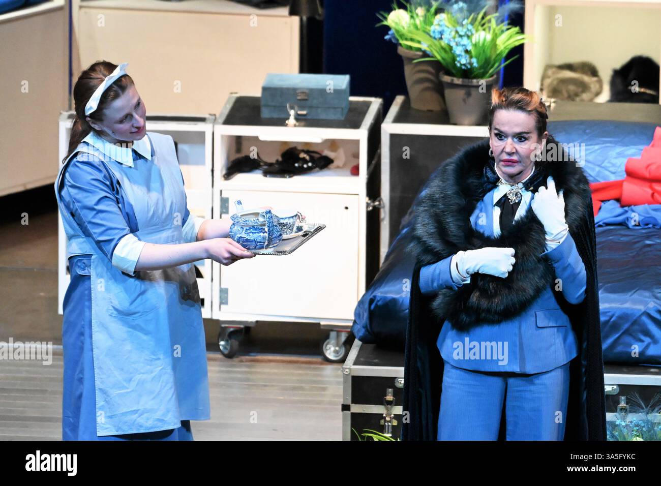 Milan,Italy Theatrical show starring in the role of Madame Eva Robin's ...