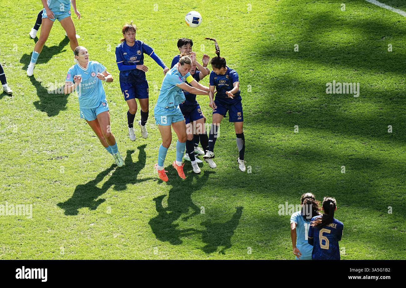 Rebekah Stott of Melbourne City FC competes for the ball with Lin Ya ...