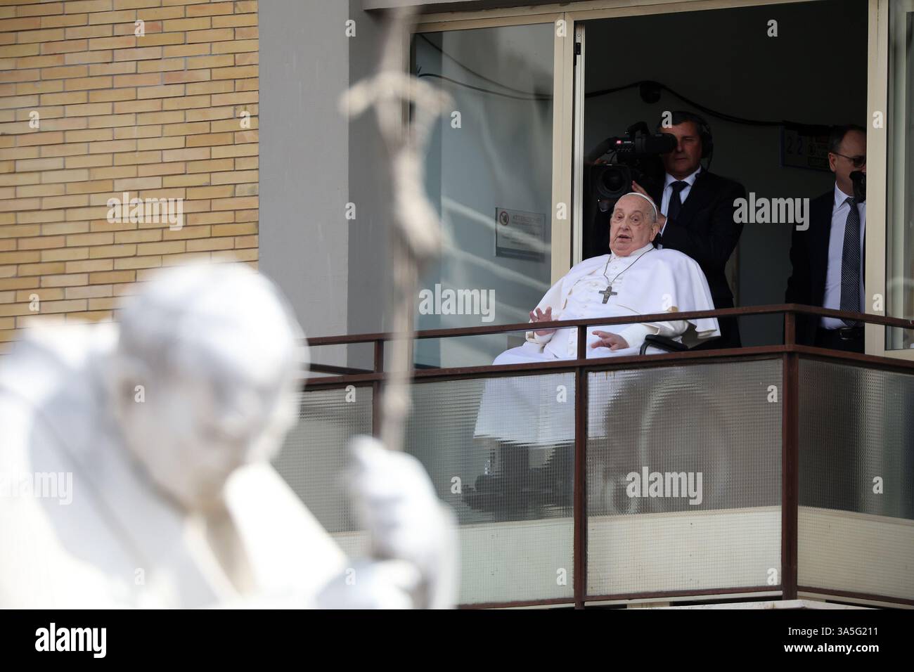 Rome, Italy. 23rd Mar, 2025. Milan, Italy 23.03.2025: Pope Francis ...