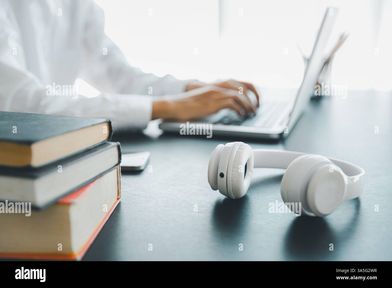 Education concept, learning and teaching with technology, e learning ...