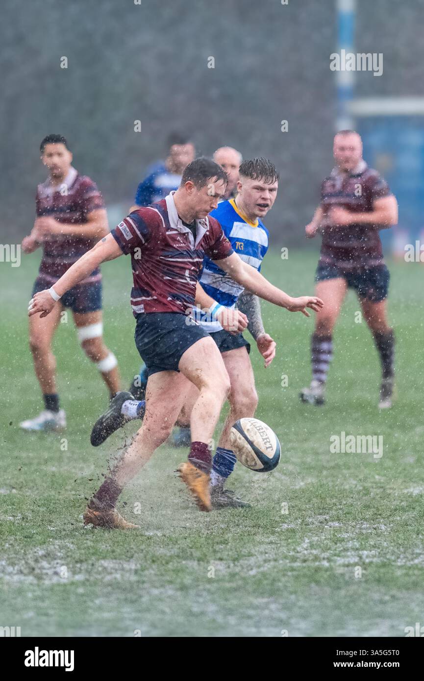 Mens amateur Rugby Union game played in wet and muddy weather Stock ...