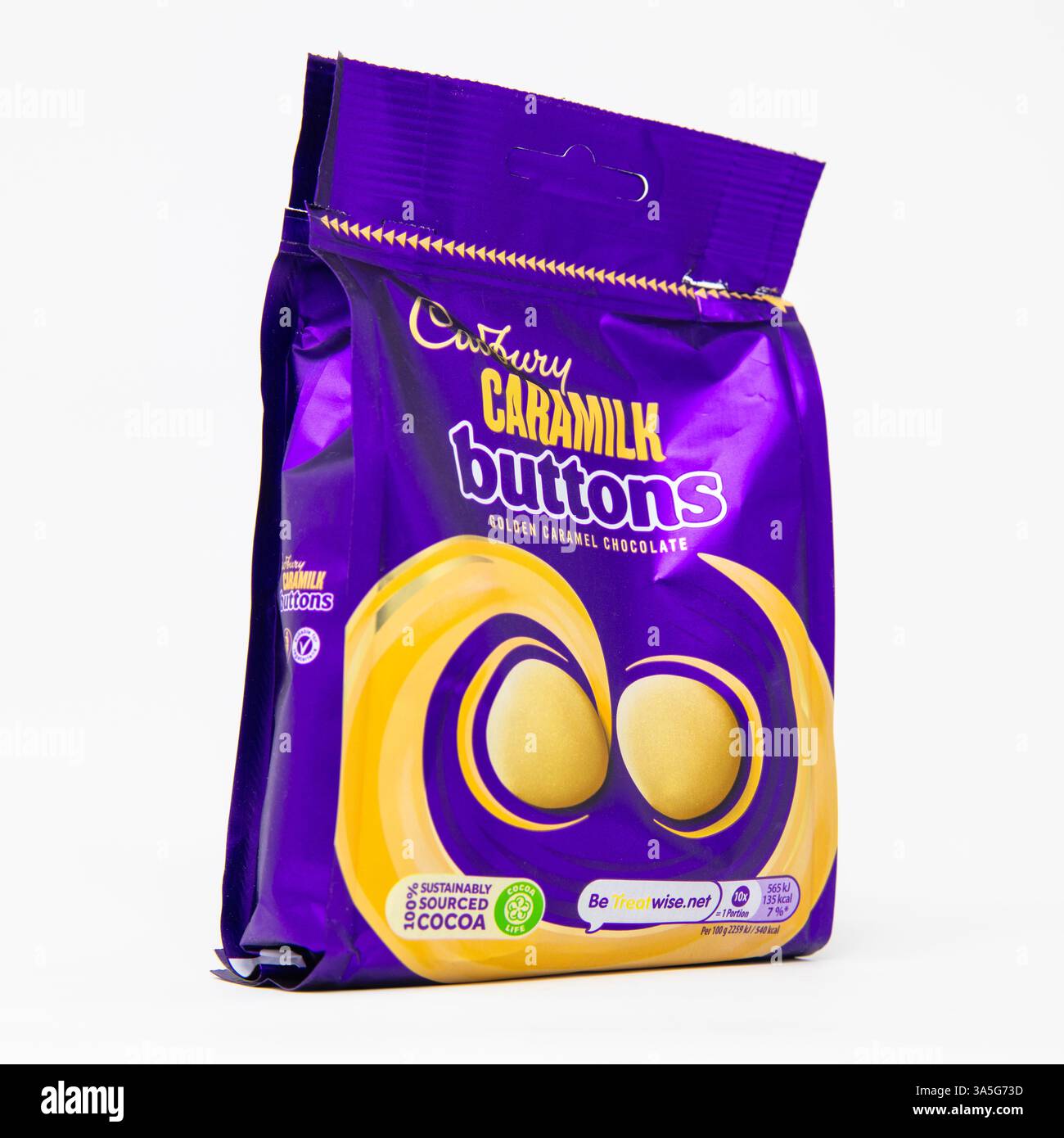 Cadbury Caramilk Golden Caramel Chocolate Buttons Bag 105g Stock Photo ...