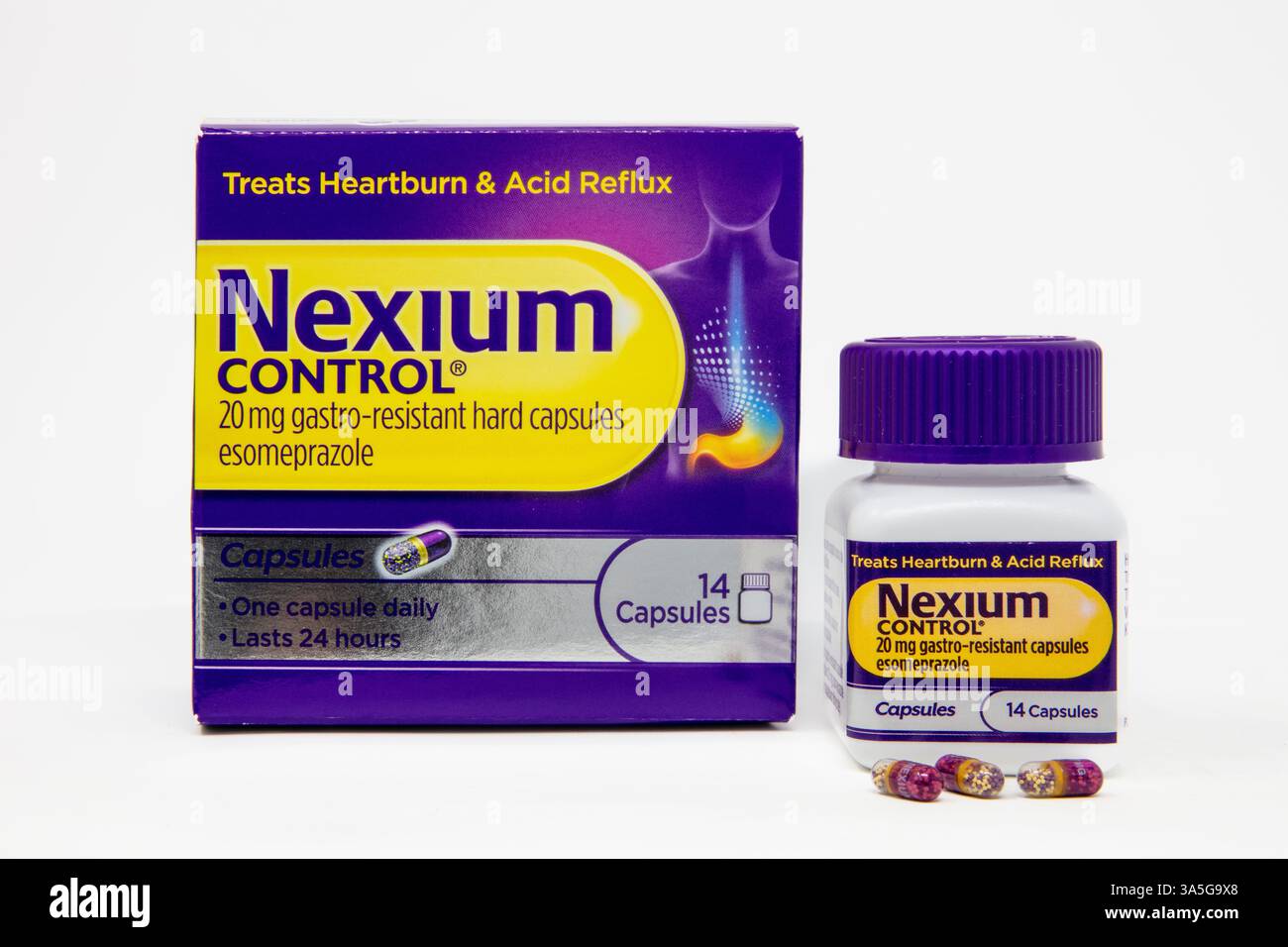 Nexium Control Heartburn & Indigestion Capsules Stock Photo - Alamy