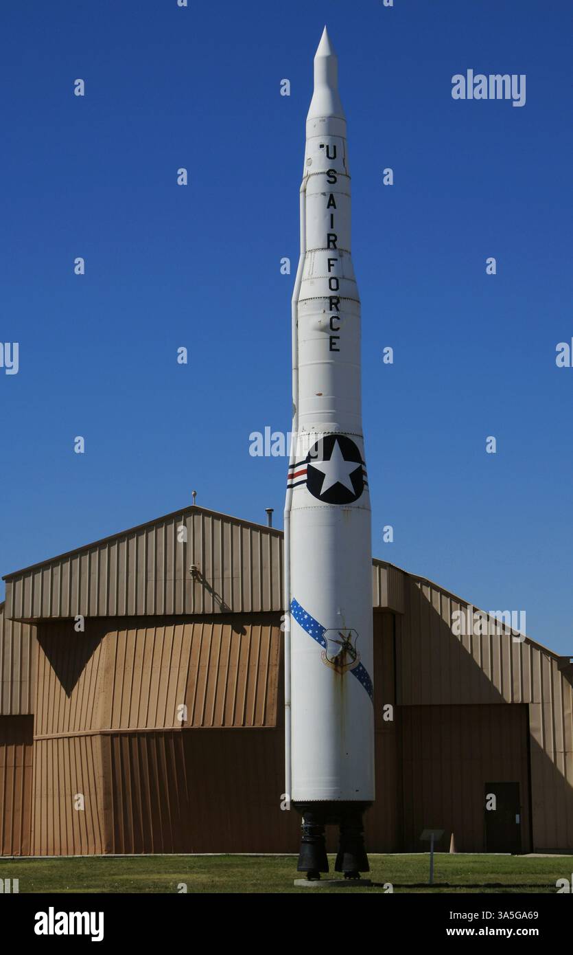 Boeing LGM-30F Minuteman II. American silo-based intercontinental ...