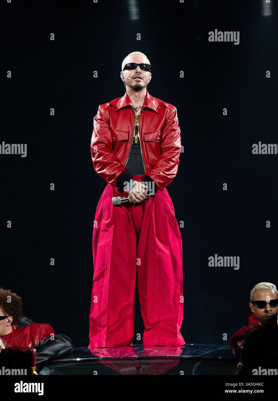 MIAMI, FL-MARCH 22: J Balvin performs “Back To The Rayo” Tour at Kaseya ...
