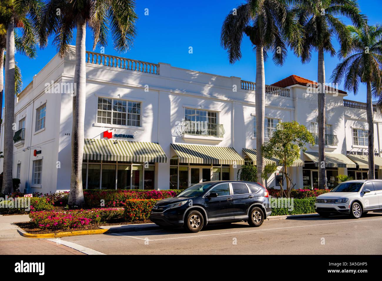 Naples, FL, USA - March 19, 2025: Business buildings Downtown Old ...