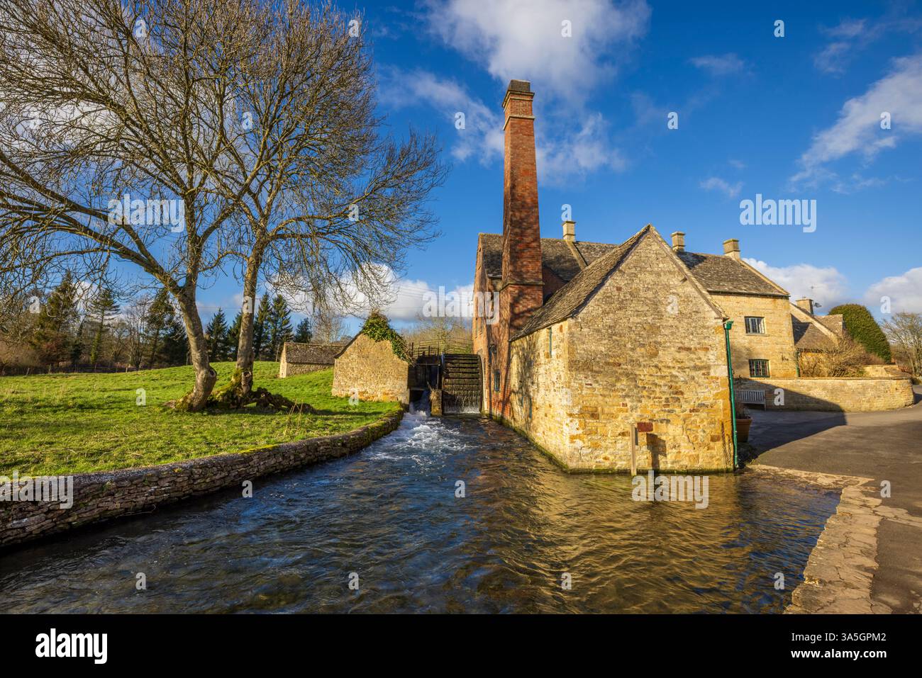 The Old Mill on the River Eye at Lower Slaughter, Cotswolds AONB ...