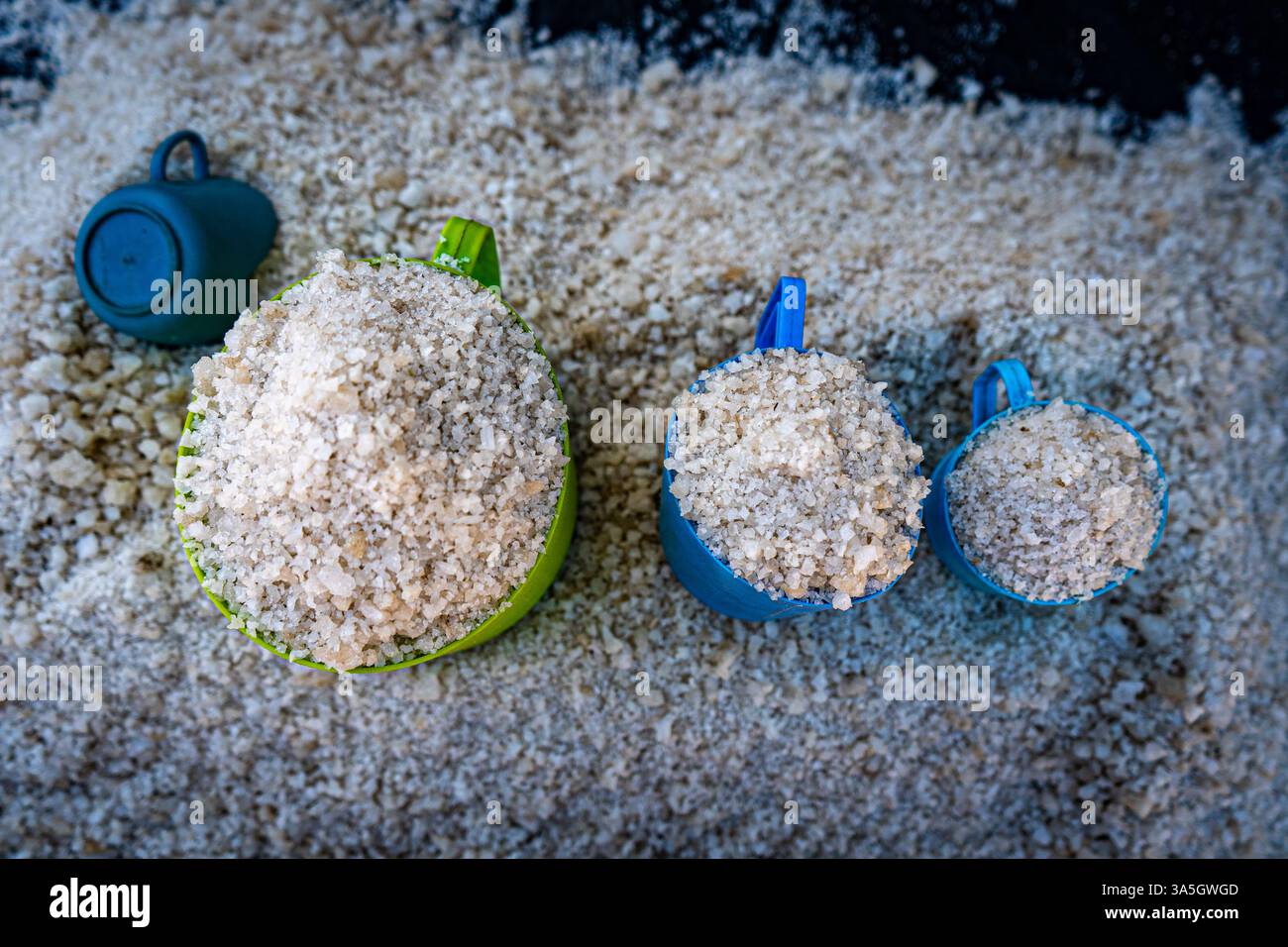 Natural Rock Salt in Colorful Cups – Tete, Mozambique Stock Photo - Alamy