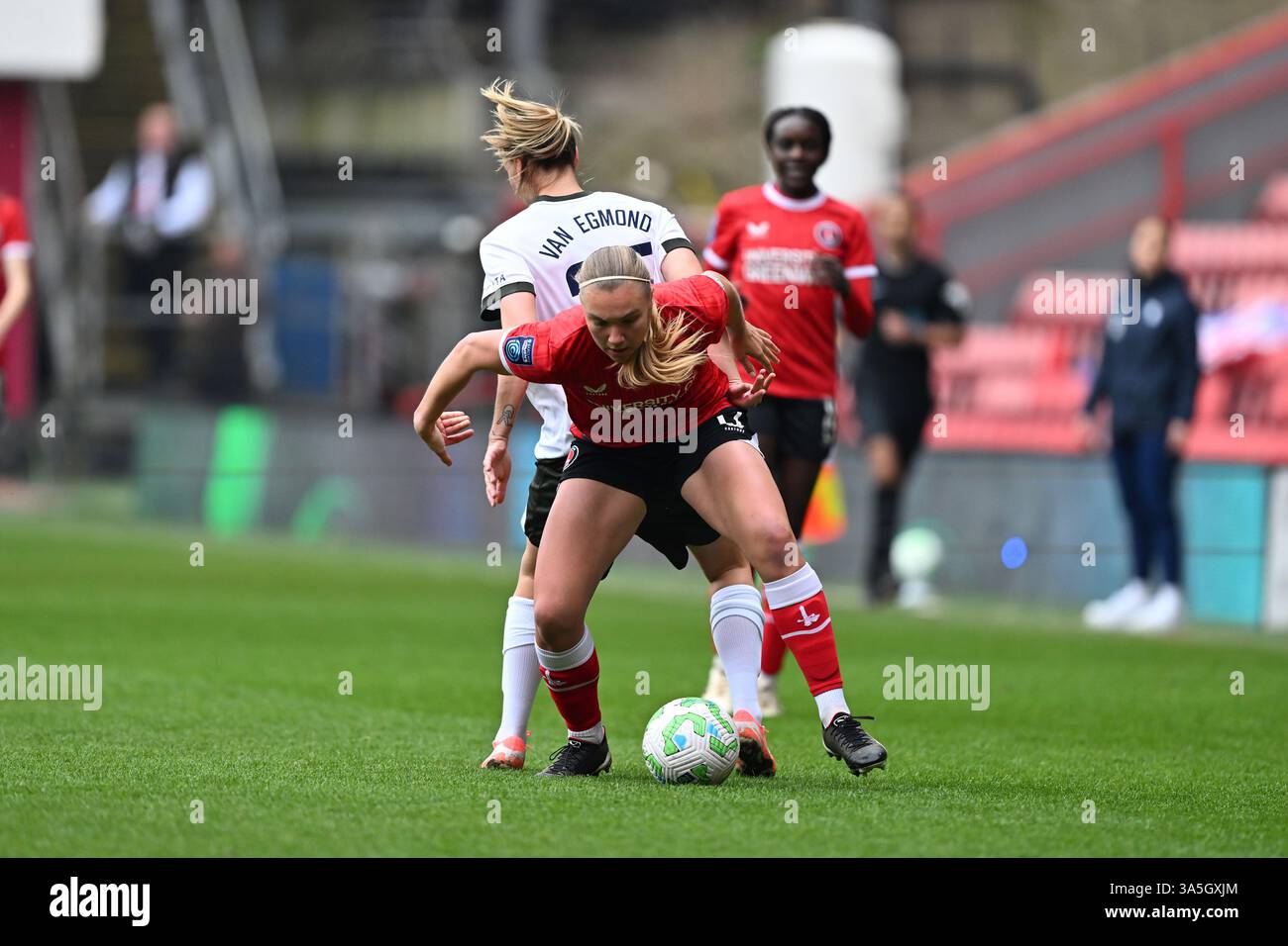 LONDON, UK - 21st March 2025: Kiera Skeels of Charlton Athletic Women ...