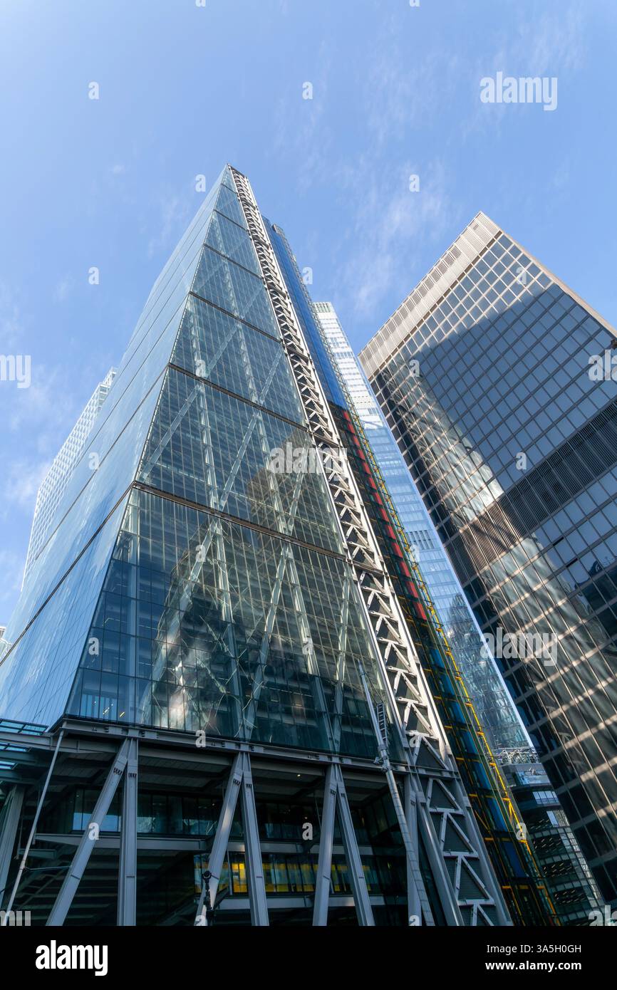 Leadenhall Building, The Cheesegrater commercial skyscraper building ...
