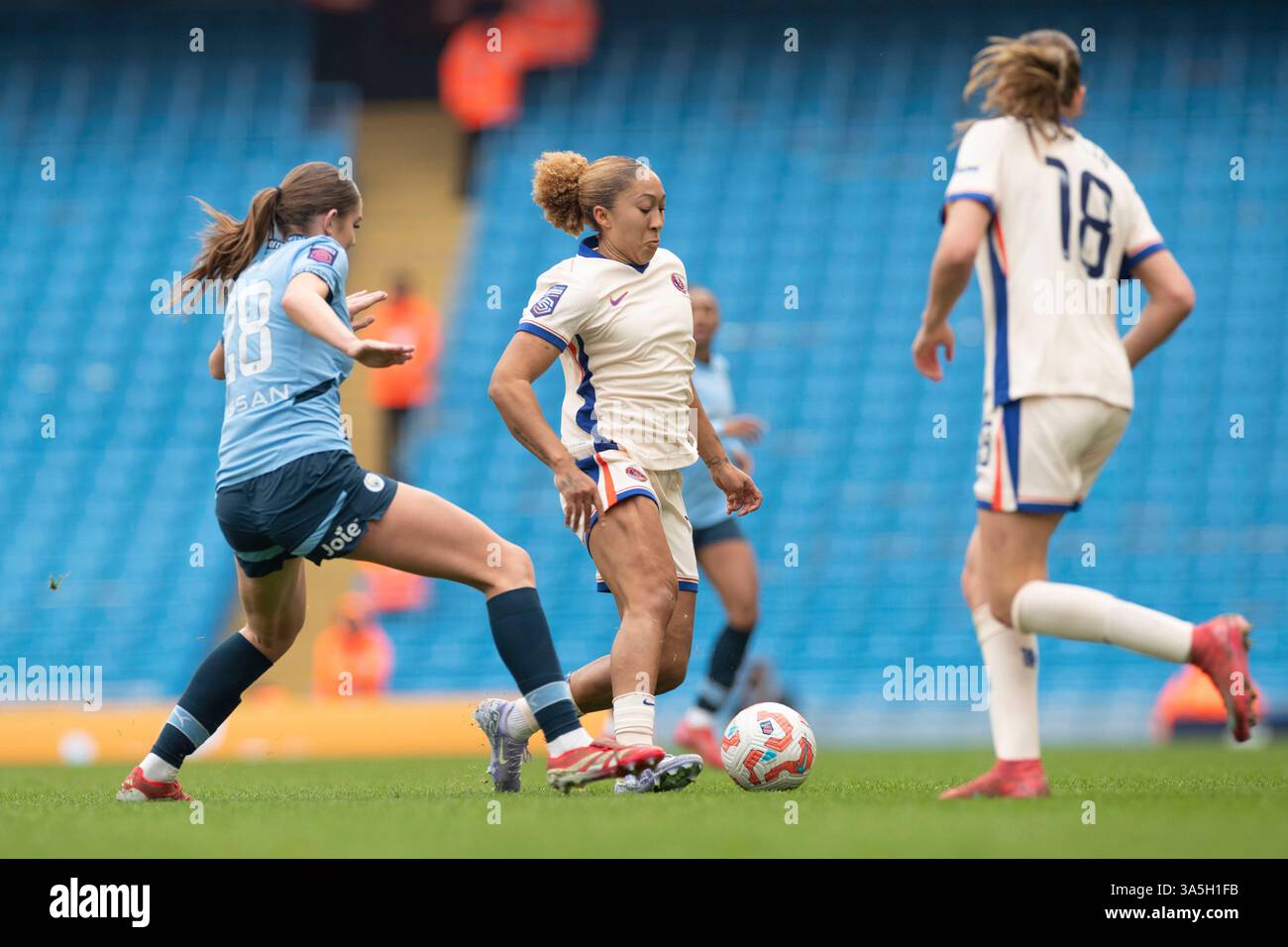 Etihad Stadium, Manchester on Sunday 23rd March 2025. Lauren James #10 ...